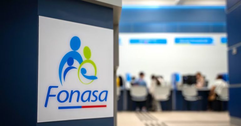 Fonasa Supera 17M de Afiliados en Chile: Récord Histórico